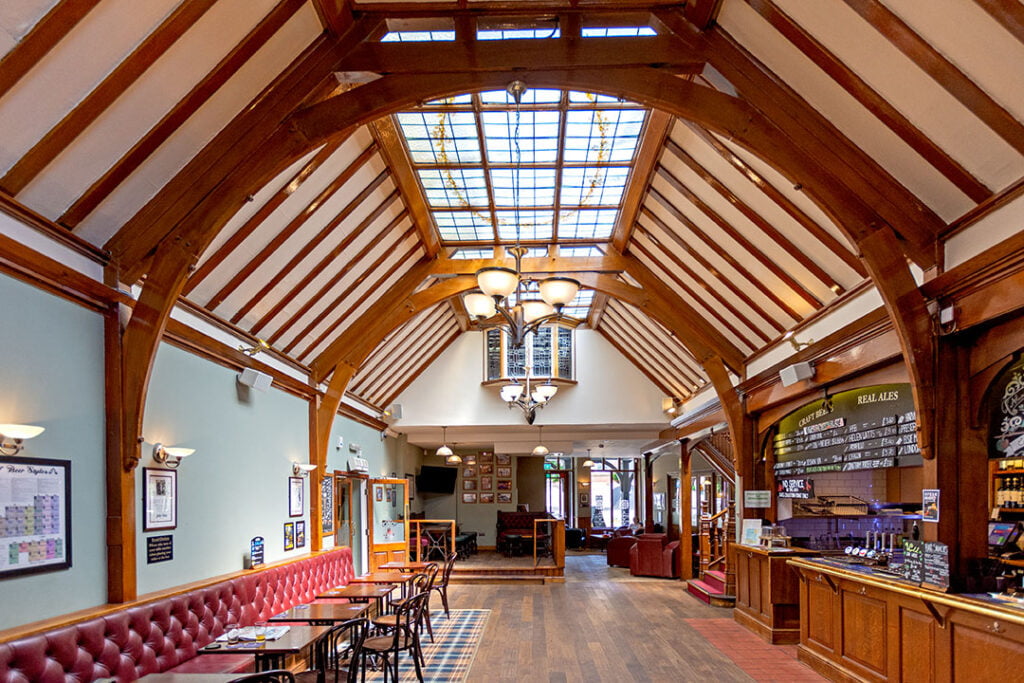 Embankment, Nottingham - Pub Gallery