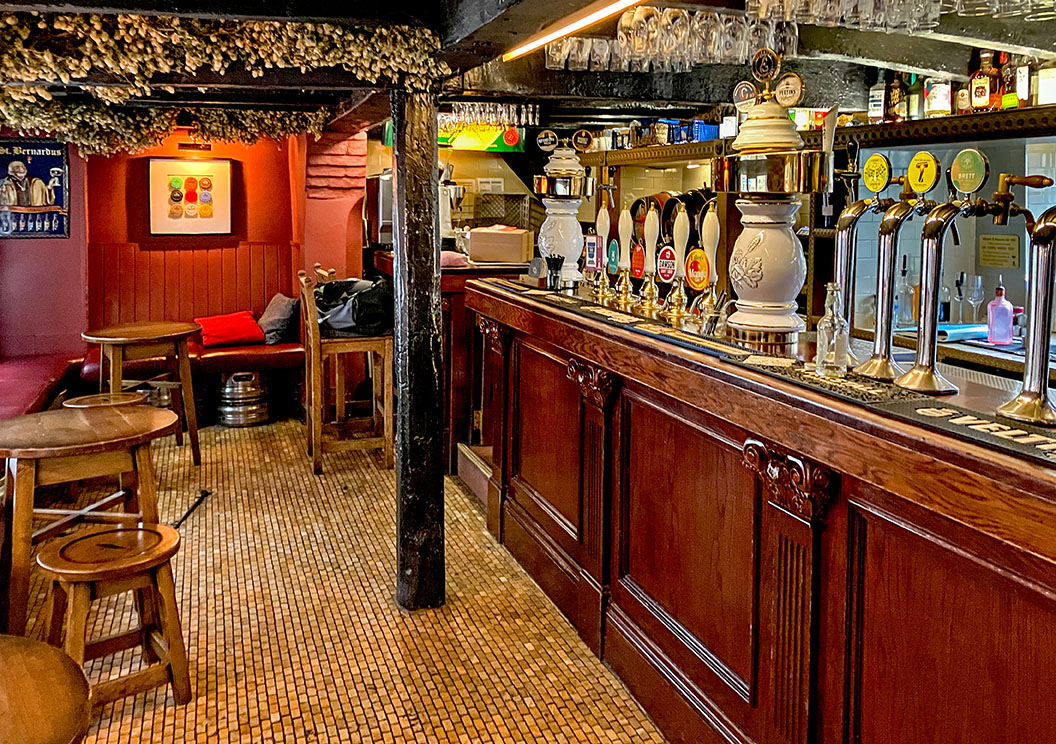 Pivni, York - Pub Gallery