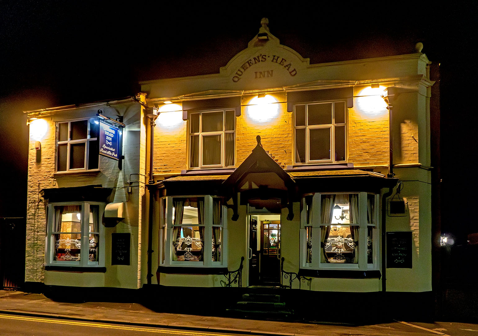 Queens Head, Stourbridge - Pub Gallery